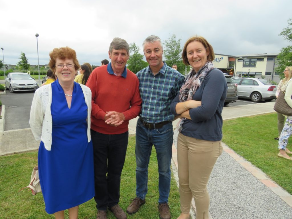 In Pictures: Ballylinan primary school principal retires after 29 years ...
