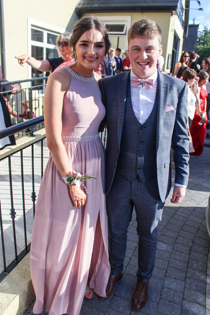 In Pictures: 14 great photos from the Heywood CS debs - Laois Today