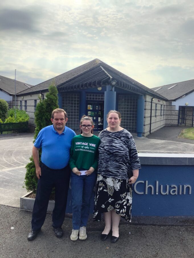 In Pictures: All smiles as Clonaslee College students celebrate Leaving ...