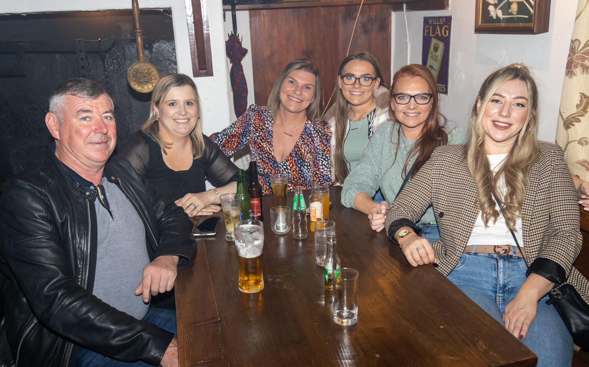 In Pictures: Great craic as The Lost Messiahs perform in Hogan's Bar in ...