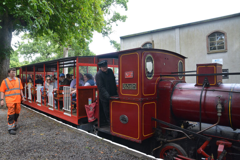It's back! National Steam Rally takes place in Stradbally this Bank ...